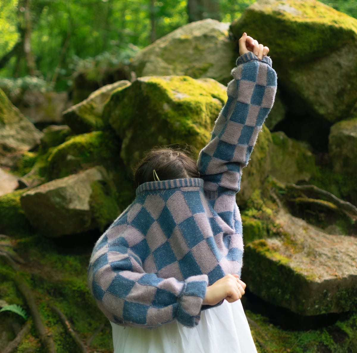 About Essy Sparrow...